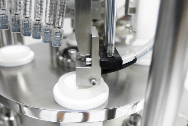 Prefilled Syringe Vacuum Filling And Stoppering Machine For Water Agent